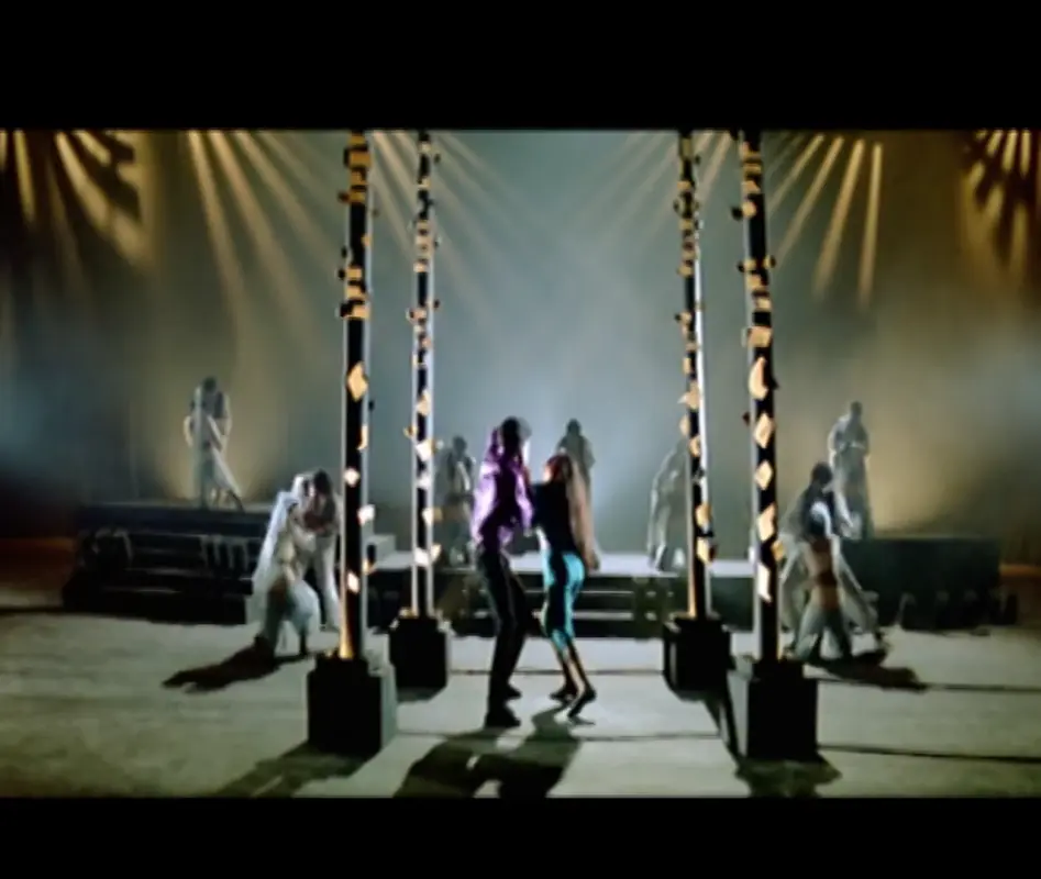 f 222 — Postimages