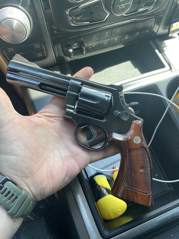 76176610060 2812 DC3 B 9 CBF 45 D5 9 AAB 5 FD8 D4 B6138 A — Postimages