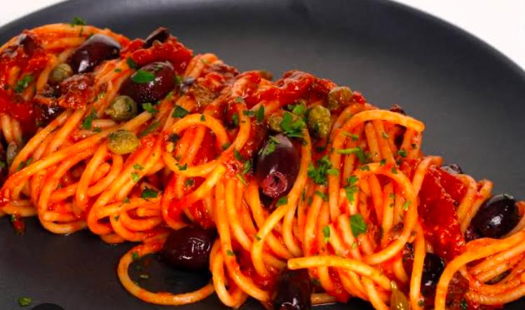 Sol Y Sombra Pizzeria delivery in Calpe | Order Online with Glovo