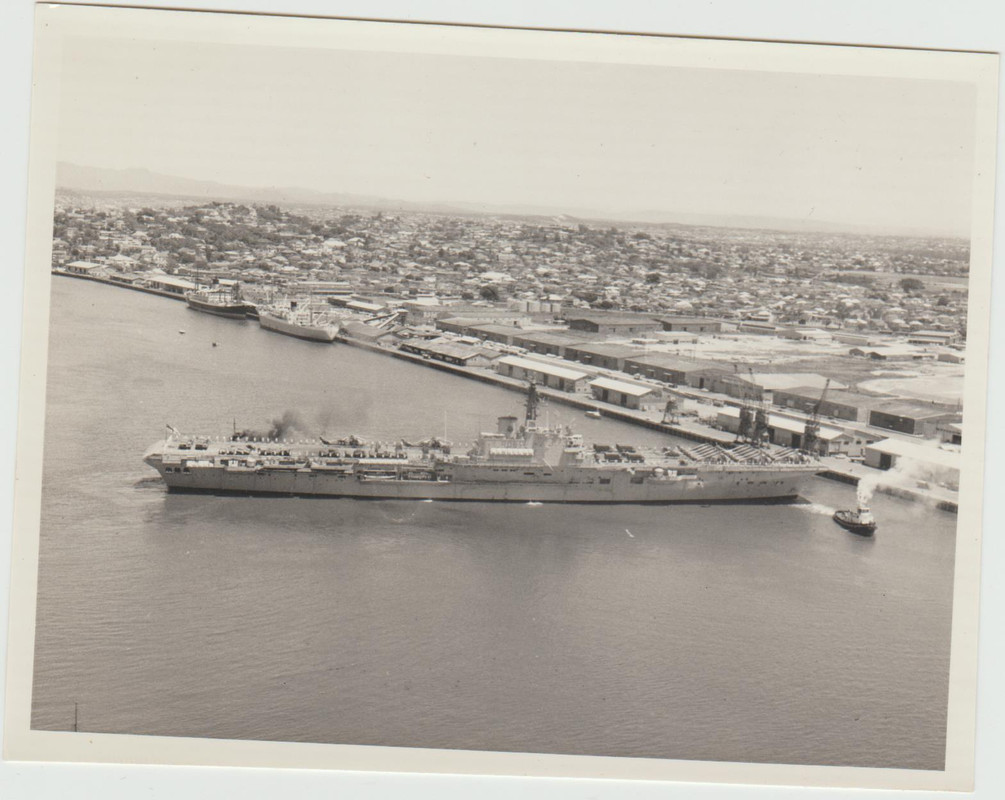 Bulwark entering Brisbane 1966 002 — Postimages