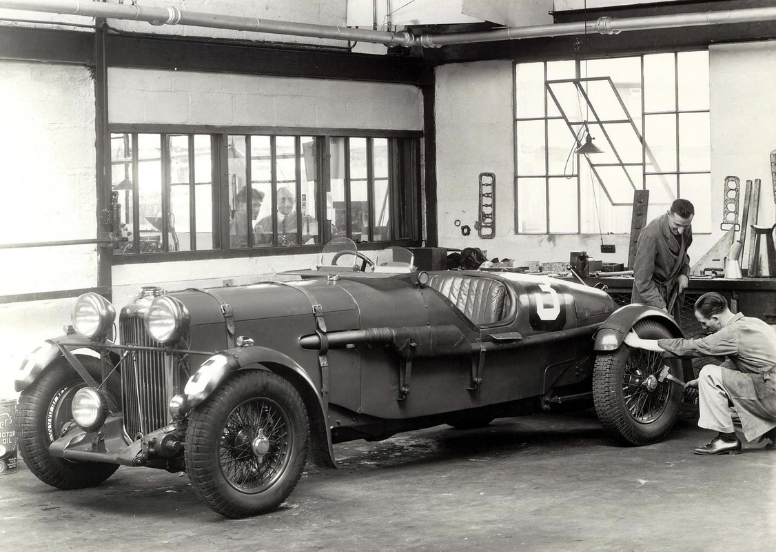 37lm03 Lagonda LG45 Johnny Hindmarsh Charles Brackenbury 5 — Postimages