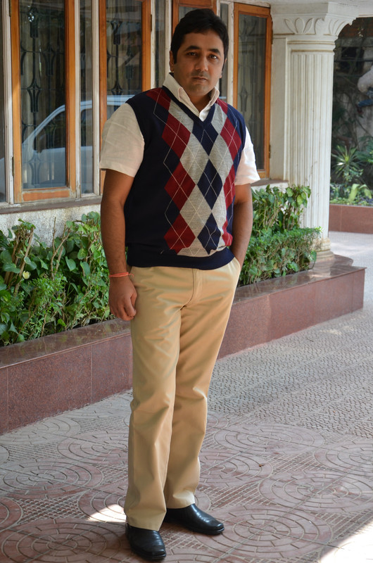 A photograph of Shri Rajiv Vora by renowned photographer Paras S — Postimages