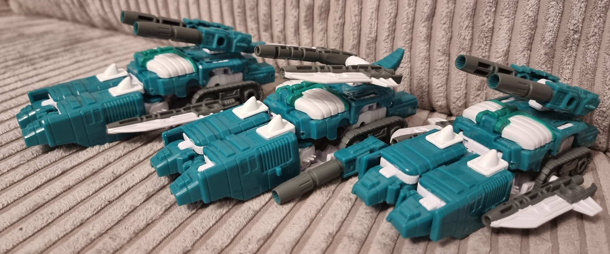 G2 Universe Cybertronian Trooper 03 — Postimages