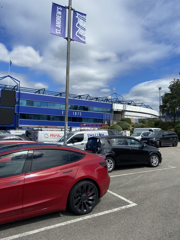 EE0 B7 C23 FF99 48 C2 BDC7 7 BBBFF00 ECD9 — Postimages