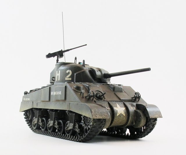 Tamiya 1:35 M4 Sherman (Early Production) - The Unofficial Airfix ...