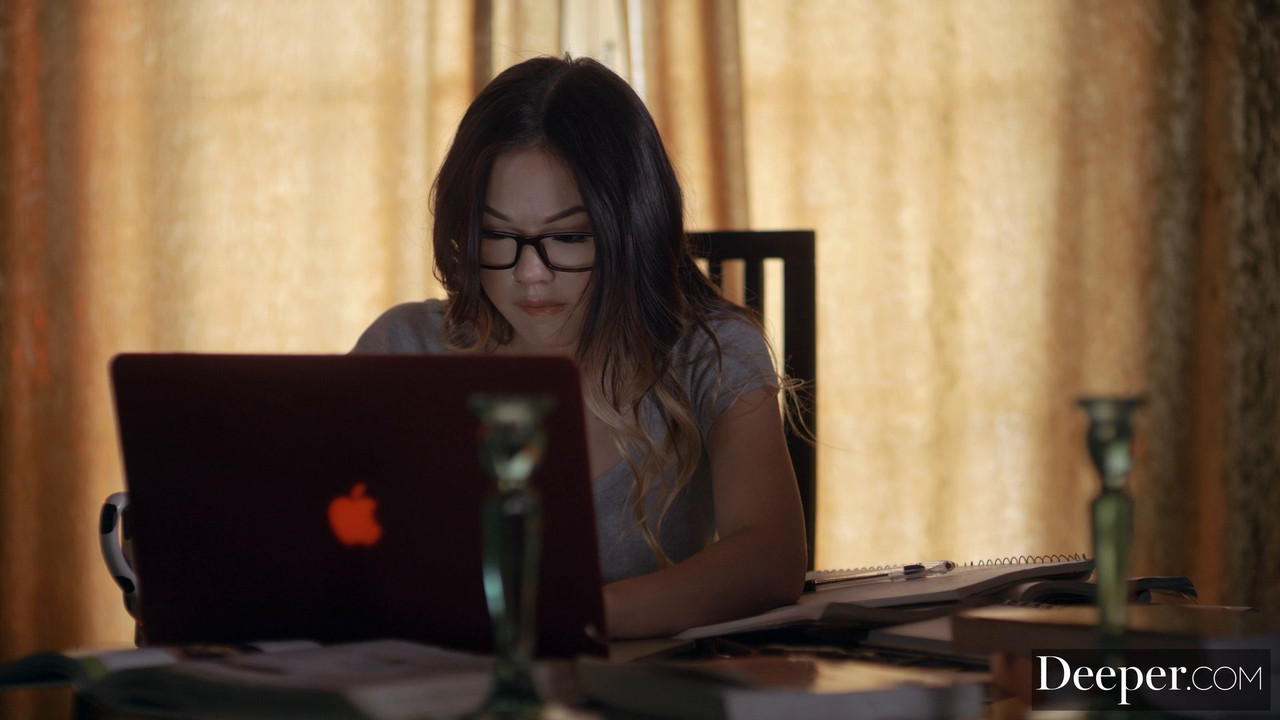 Episode 2 part 1 mp4 0023 — Postimages