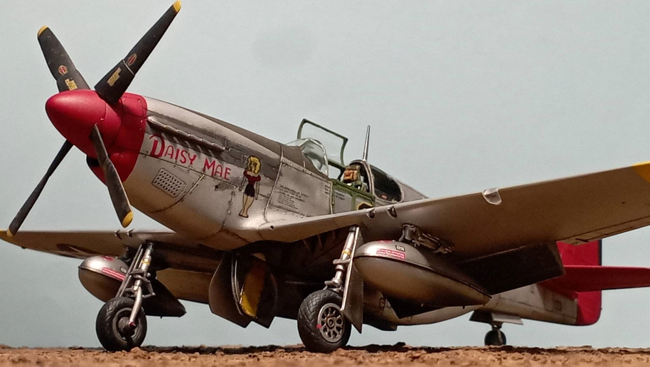 P-51C Mustang "Daisy Mae" Tuskegee red tails, 1/48 Tamiya - Ready for ...