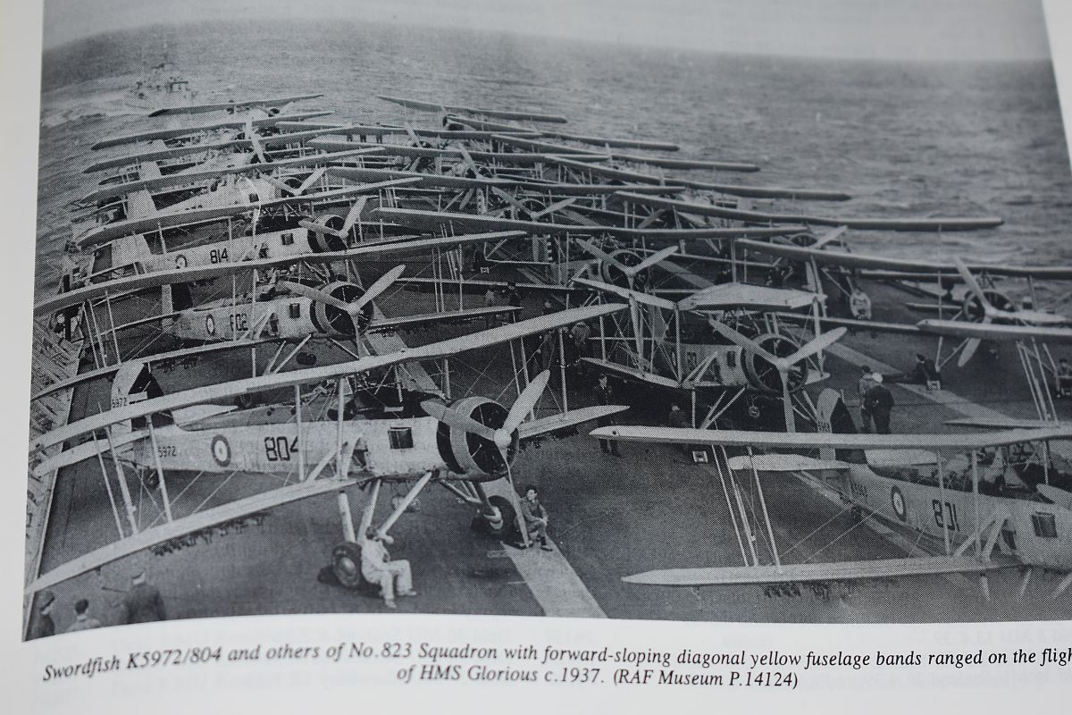Fairey Swordfish floatplane K5959/890, HMS Glorious - Aircraft Interwar ...