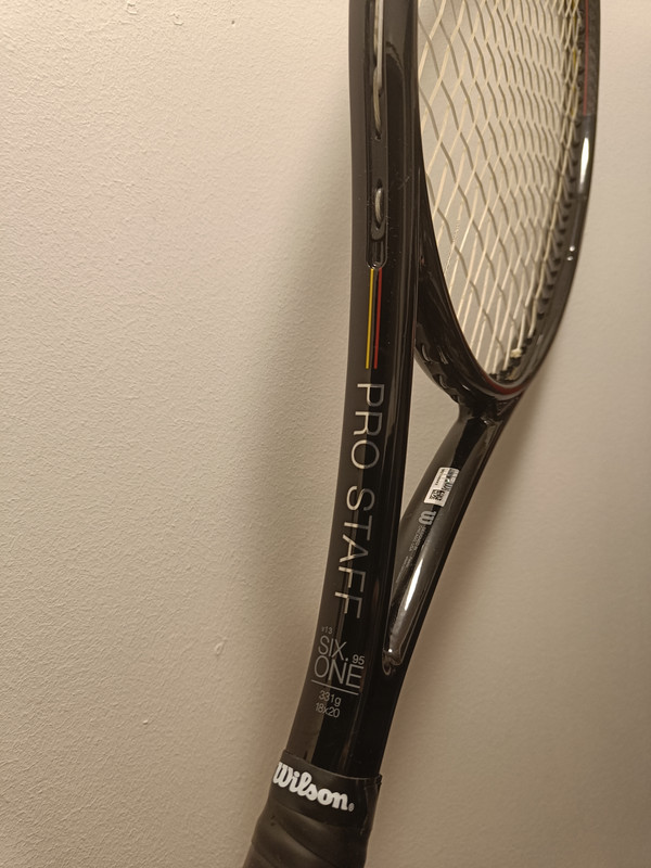 PS Six One 95 v13 Paint Defect ? | Talk Tennis PS Six One 95 v13 Paint Defect ? | Talk Tennis