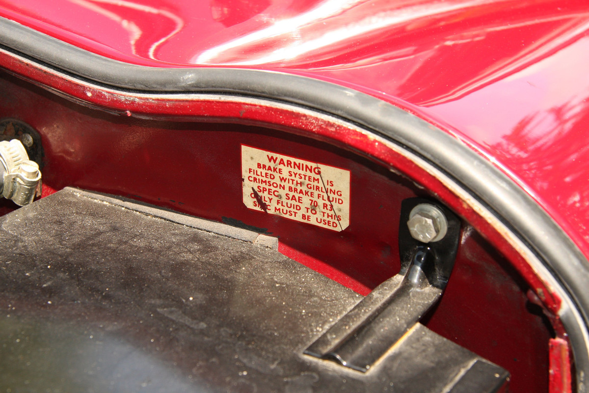 brake warning label — Postimages