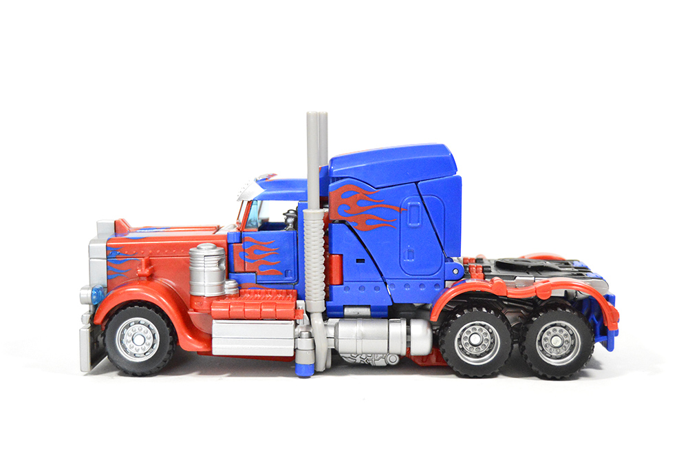 Retro Review! Movie voyager "Robo-Vision" Optimus Prime | TFW2005 - The ...