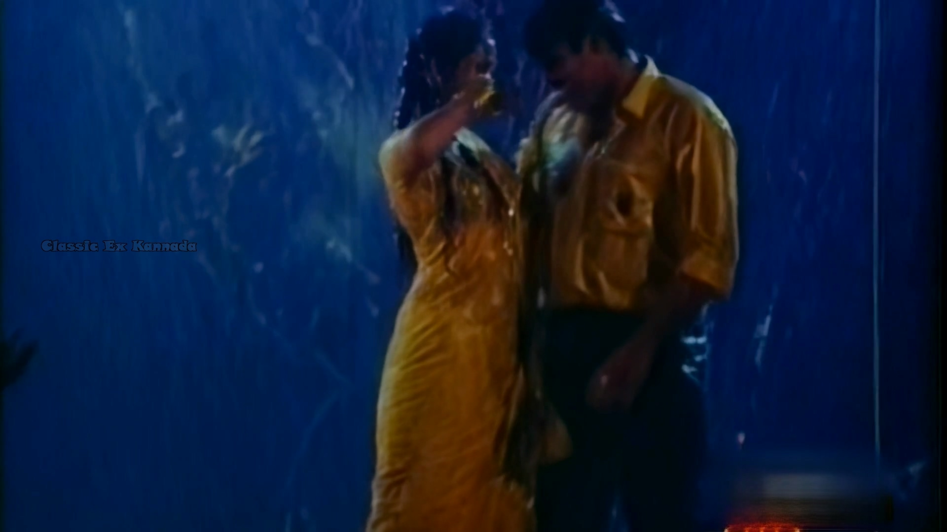 Sindhuja Hot mp4 20240615 200633 326 — Postimages