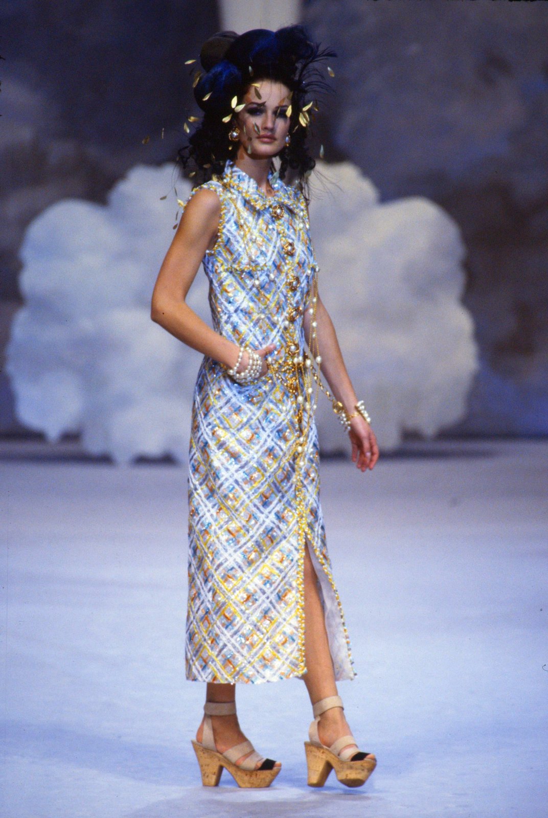 Fashion Classic: Chanel Haute Couture Spring/Summer 1992 | Lipstick Alley