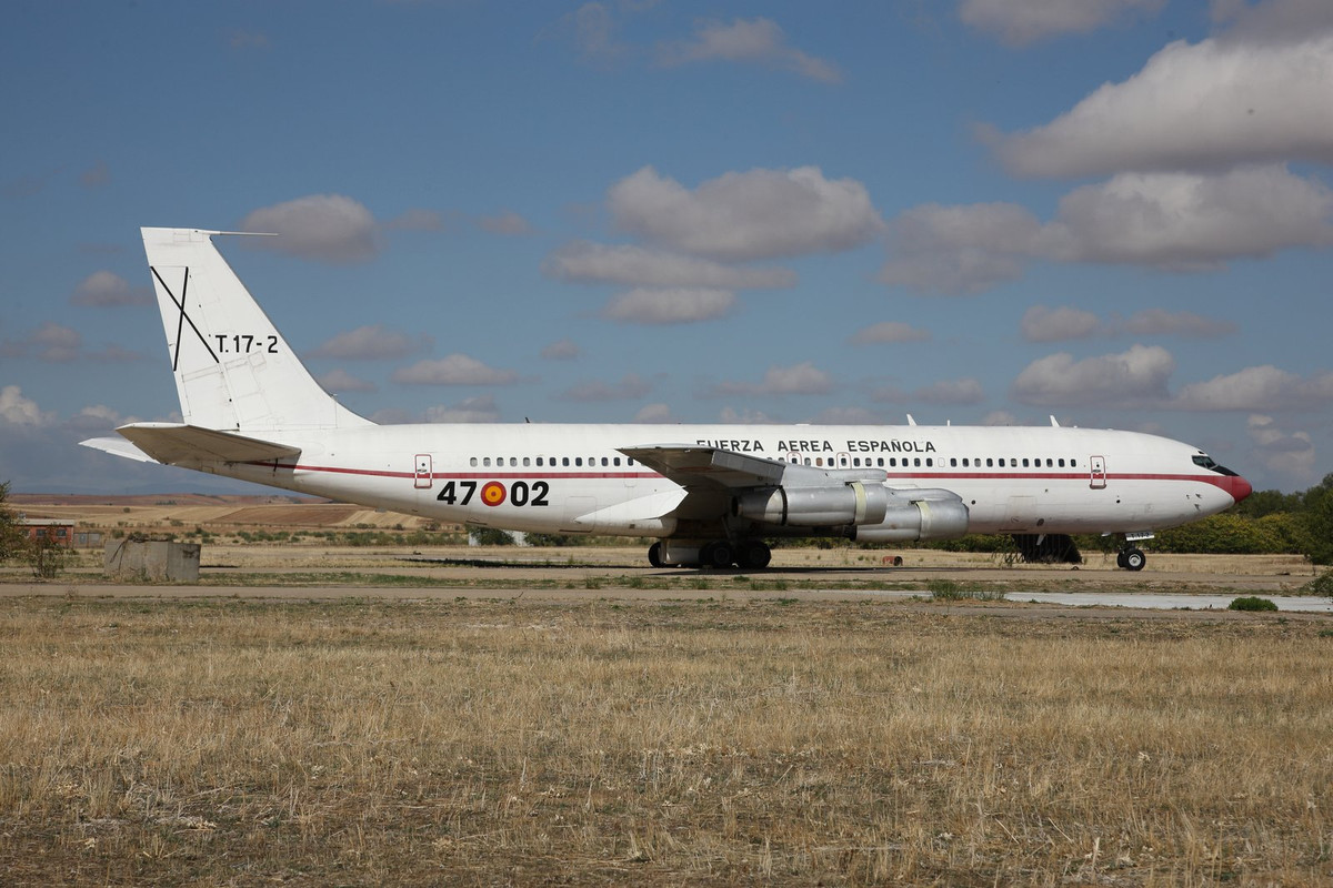 2 X4 D7697 2 — Postimages