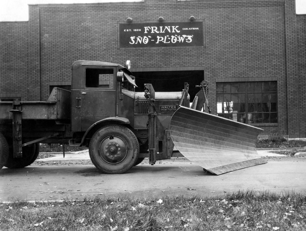 Walter '33c Frink Sno Plows 2 — Postimages