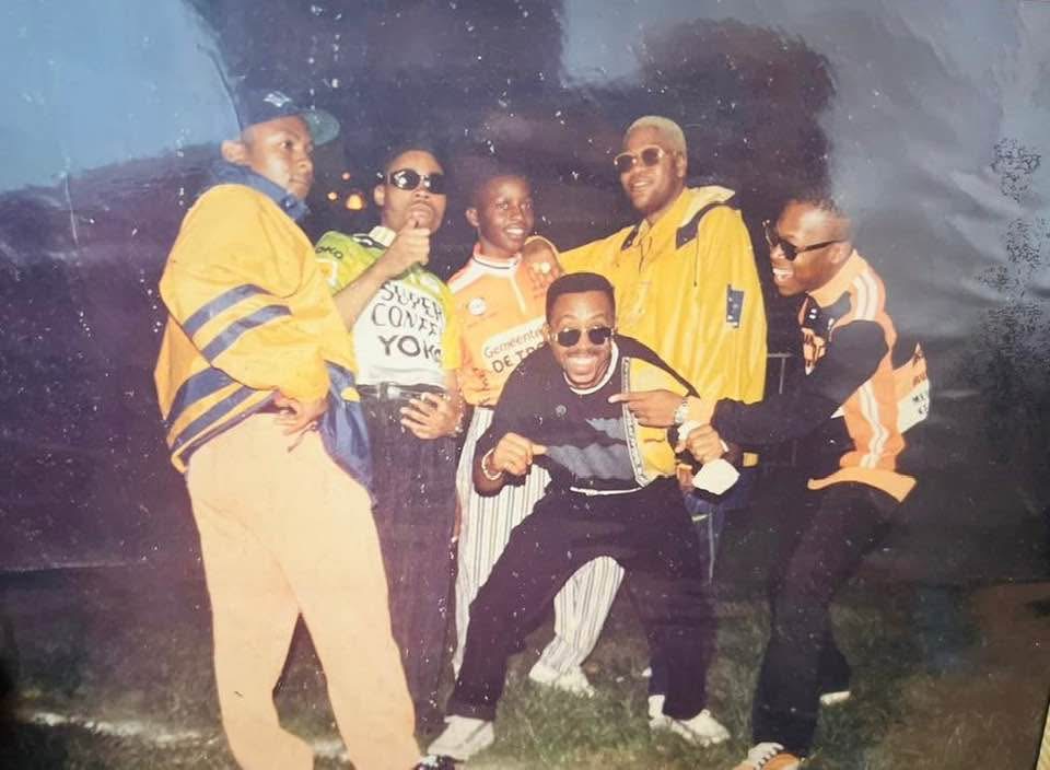 Old pictures of Djudjuchet with Defao, Awilo & Big Stars members
