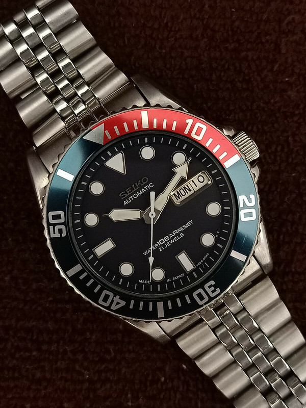 E0165 B32 923 F 4 C24 9 CA0 279 E7 D88 A0 D6 — Postimages