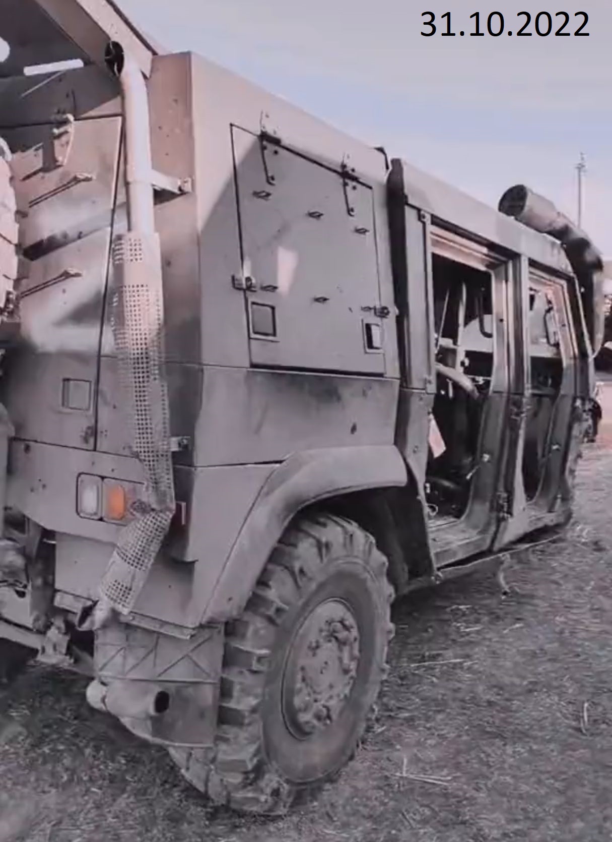 1022 iveco rys destr — Postimages