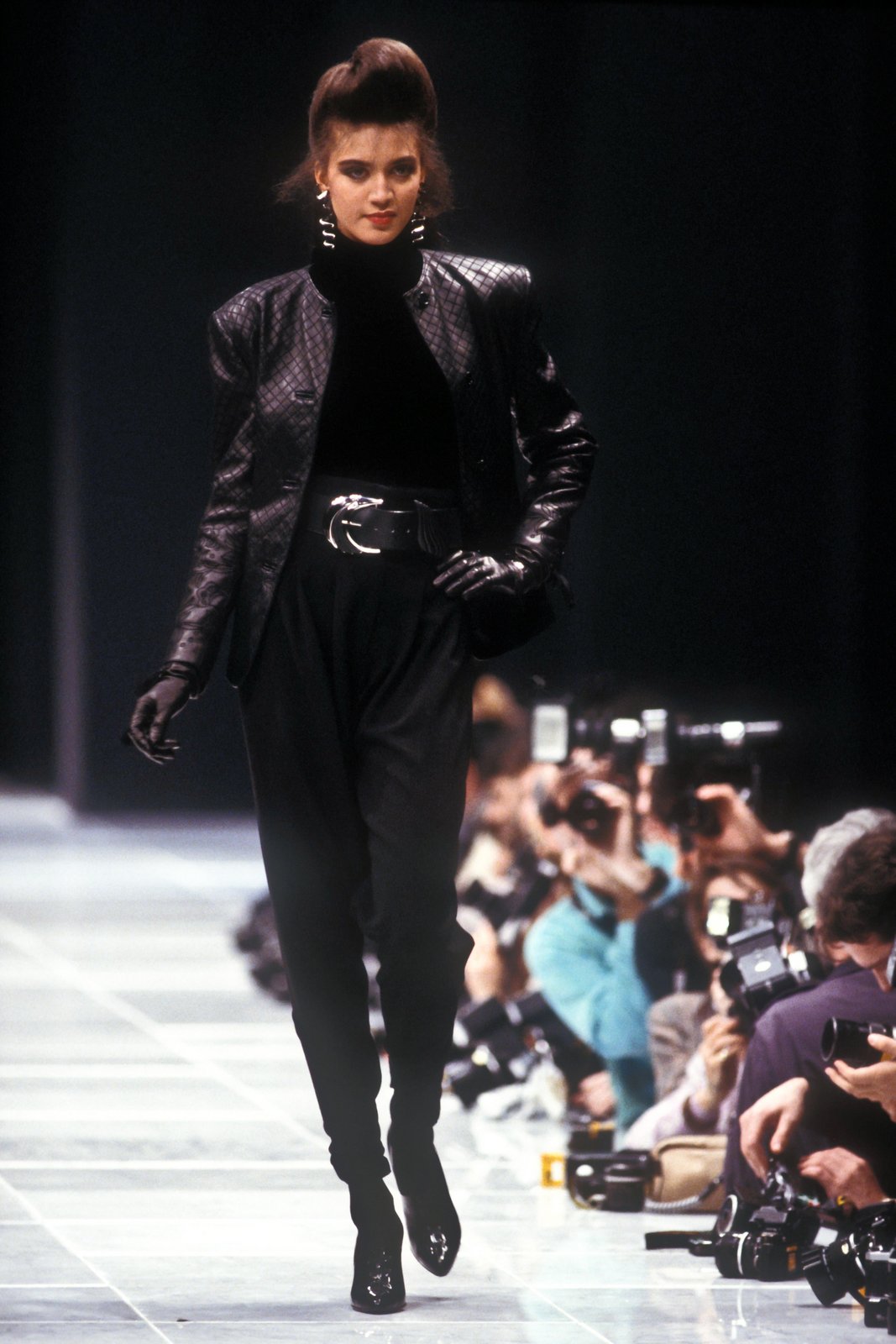 Fashion Classic: Gianni VERSACE Fall/Winter 1986 | Lipstick Alley