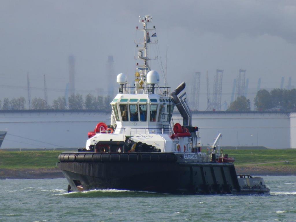 Spotten in De Hoek. - Pagina 500 - SCHEEPVAART FORUM