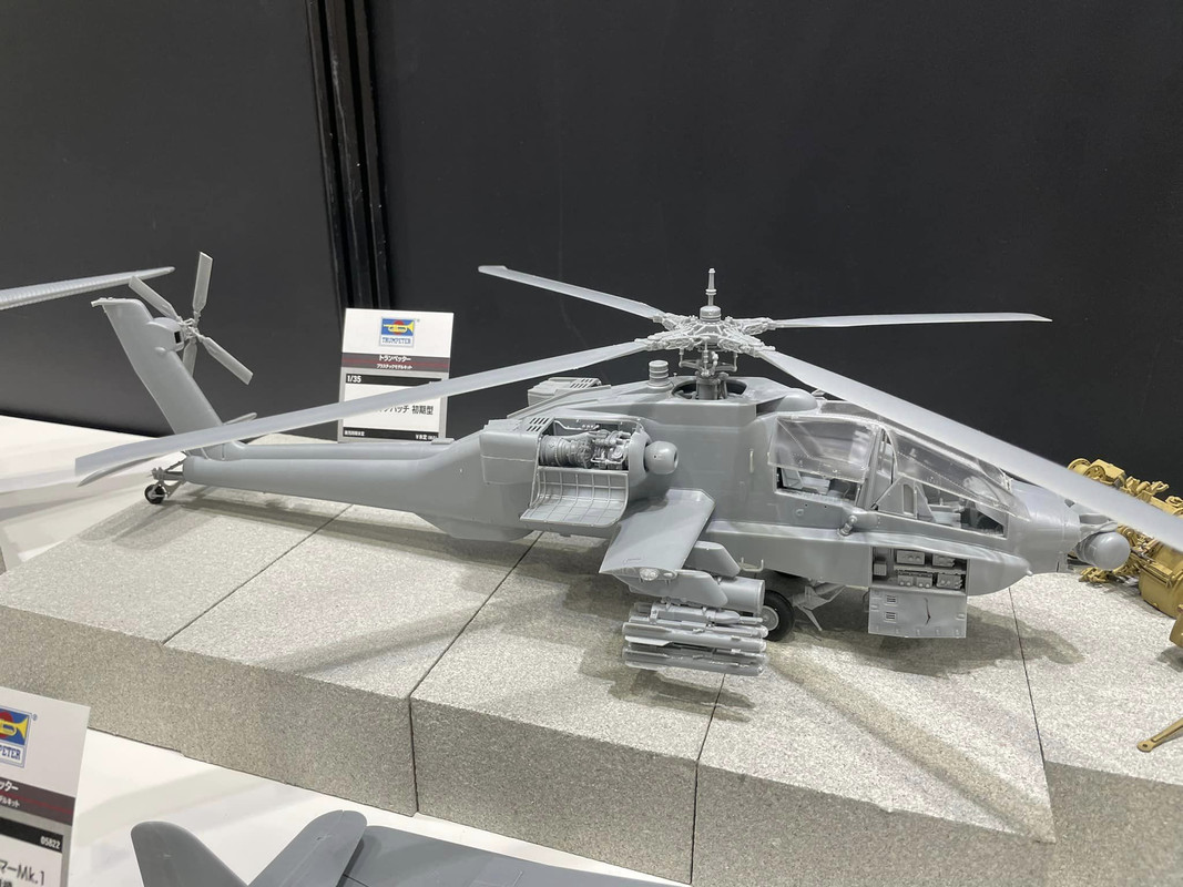 1/35 - Boeing AH-64 Apache by Trumpeter - AH-64A (early) released - AH-64A (late) in August 2024 ...