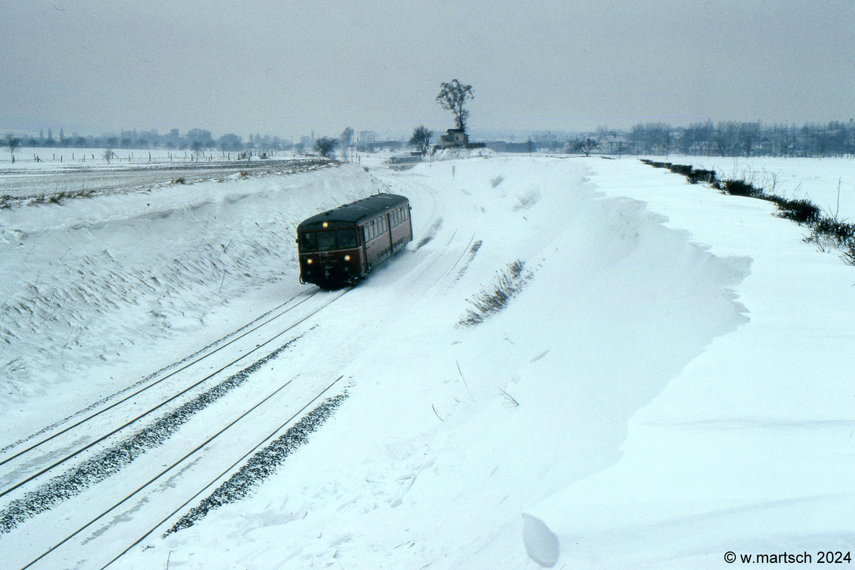 33 6534 — Postimages