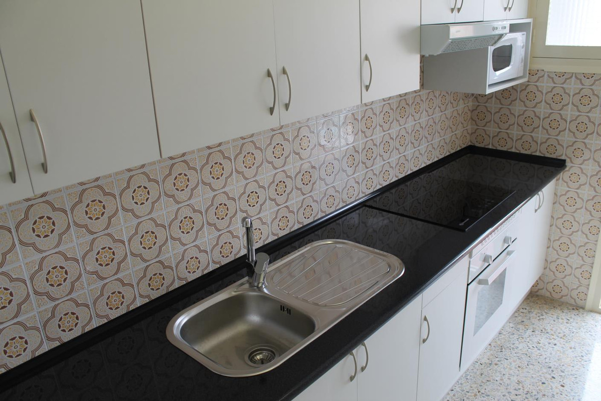 1 IMG 1012 — Postimages