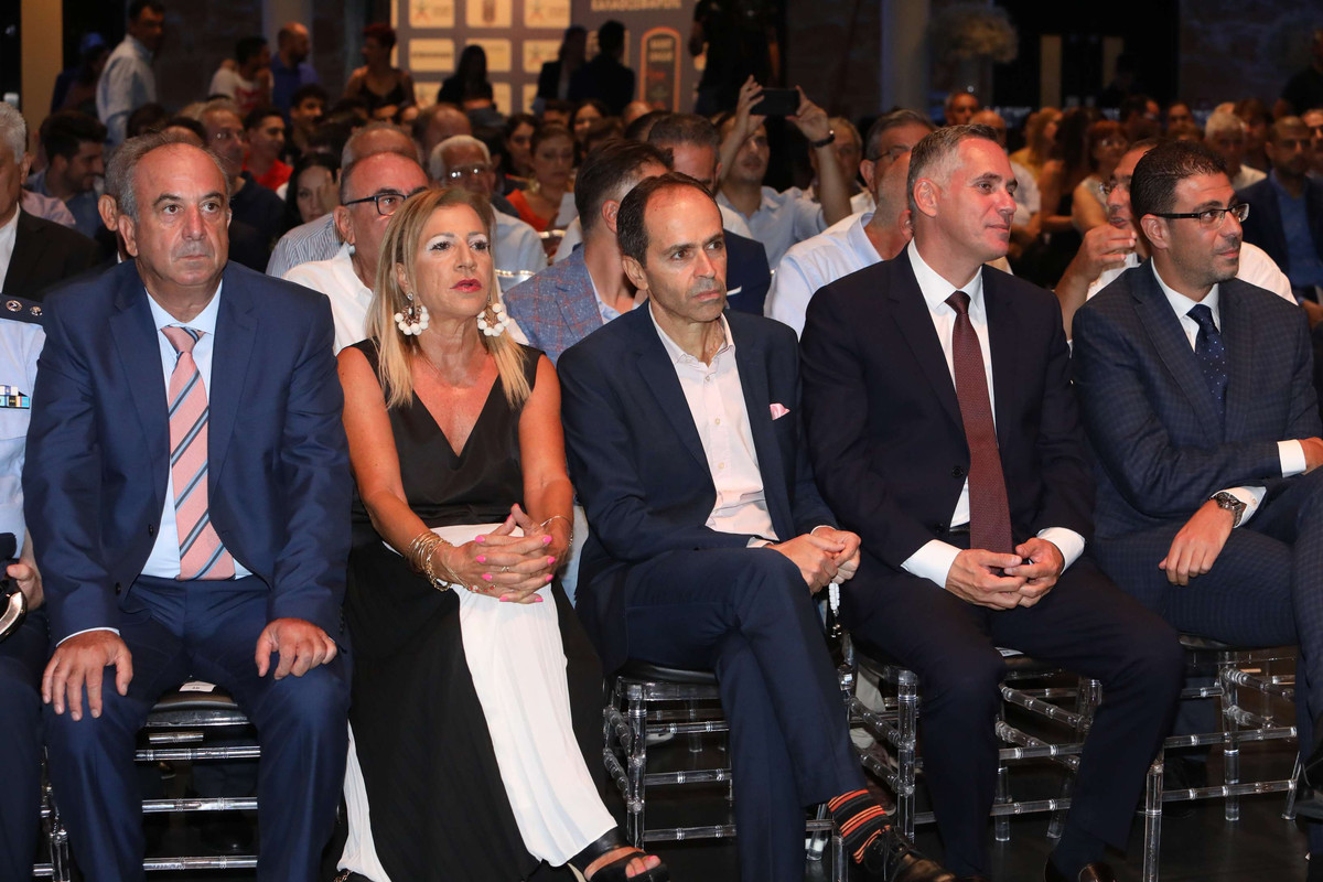 NIC 0389 3264x2176 — Postimages