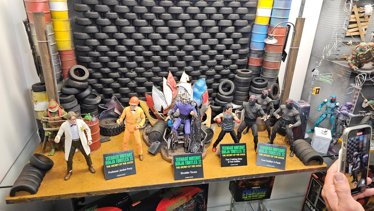 NYTF23 NECA TMNT Display 078 — Postimages
