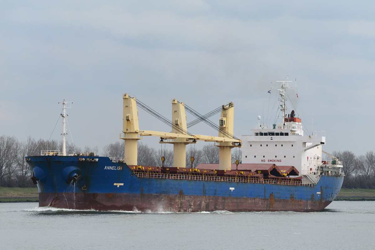 ESV 6103 00001 — Postimages