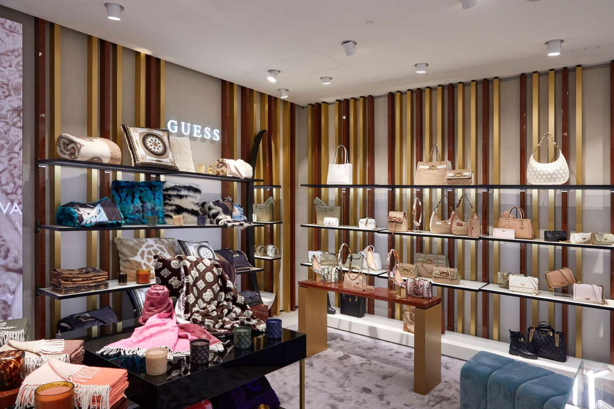 Guess, a Milano il primo flagship lifestyle - Wondernet Magazine