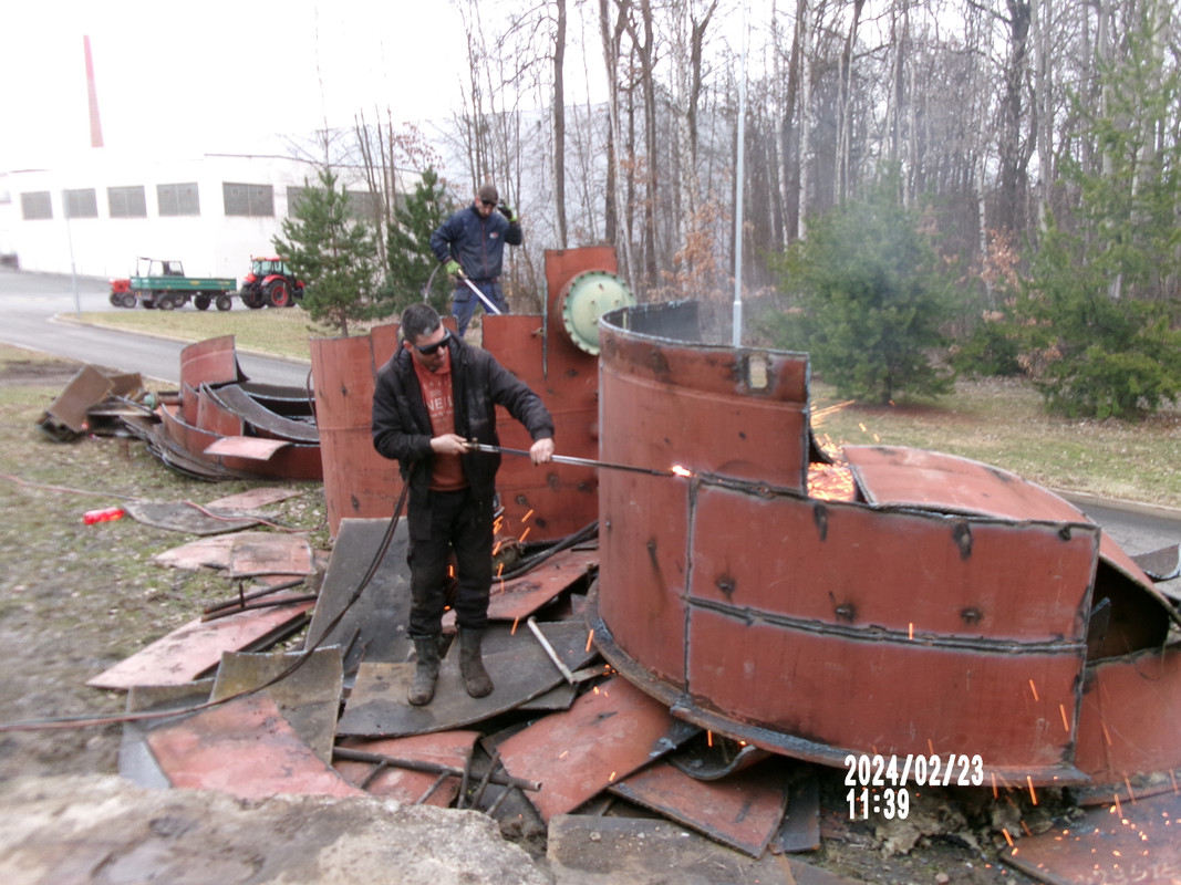 100 0018 — Postimages