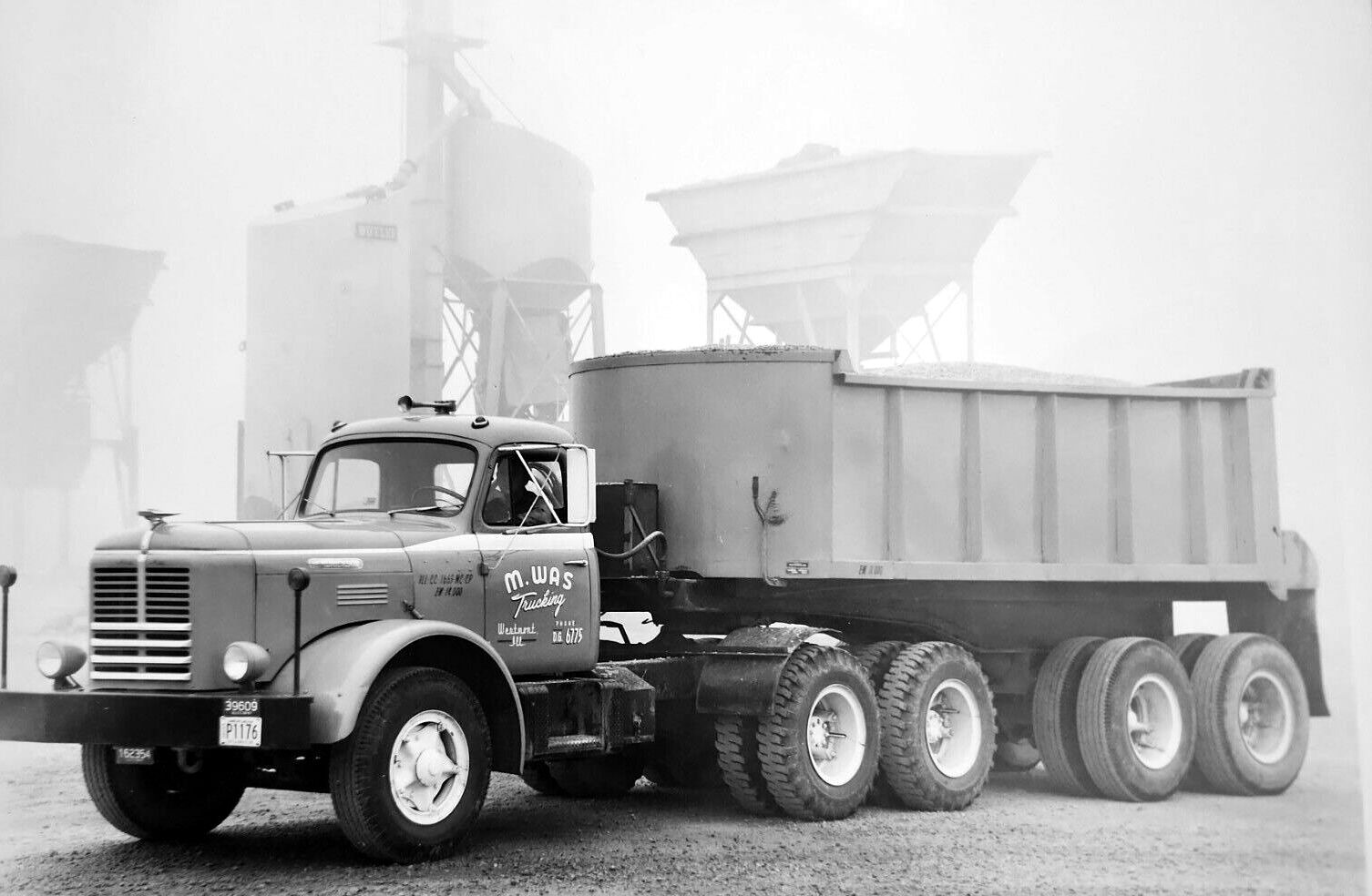 Hendrickson 56 M Was Trucking Ill CC 56 7 Illinois 56 plate 1 — Postimages