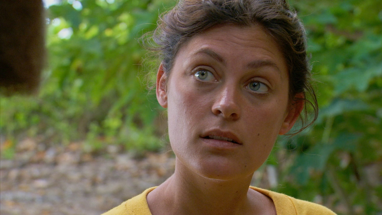 Michele Fitzgerald Survivor S40 E01 1080p 013 — Postimages