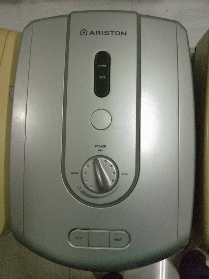 1 ARITON — Postimages