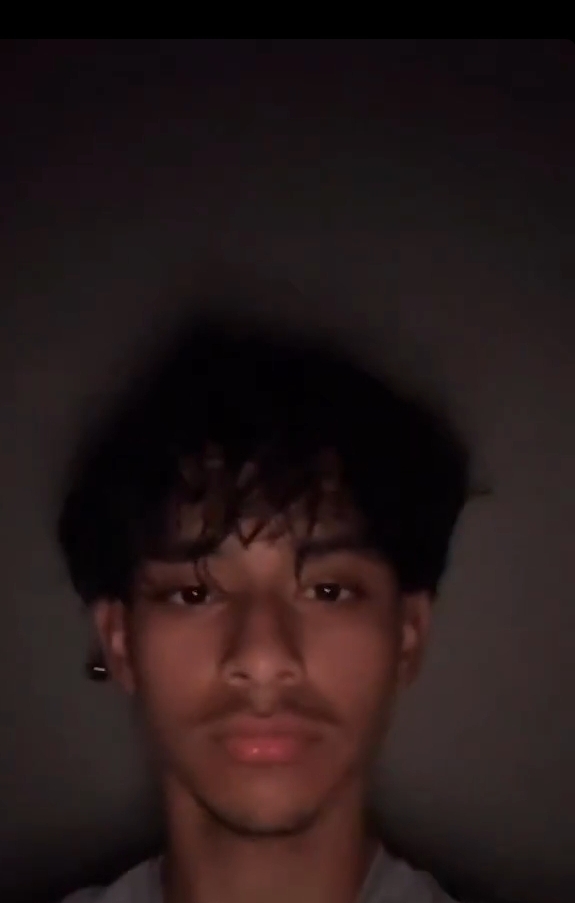 FaceRev2 — Postimages