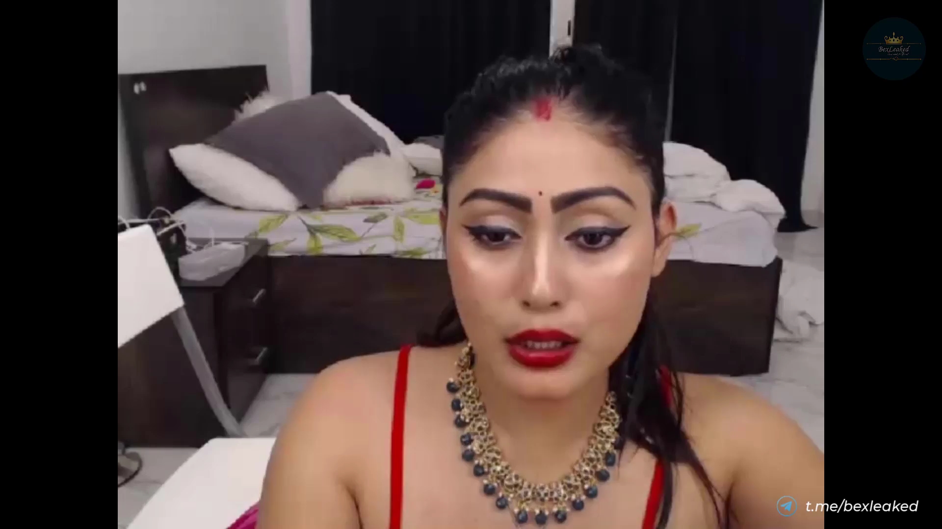 Hot Anna Bhabhi Plays with Toy[(154107)2022 11 11 13 38 01] — Postimages