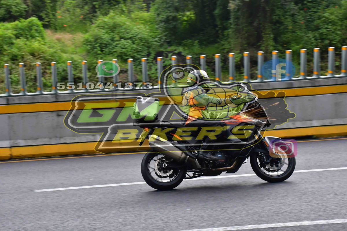 CH2 0028 — Postimages