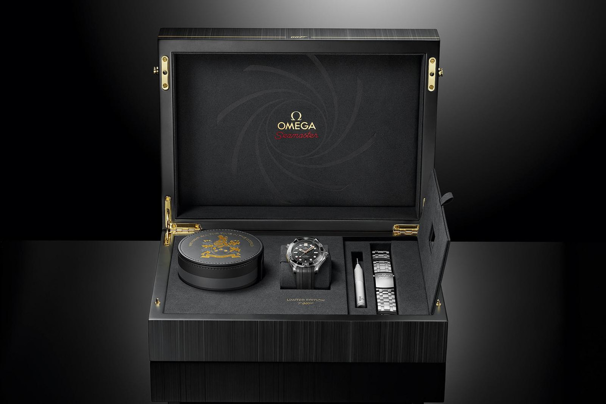 OMEGA watchbox 04 — Postimages