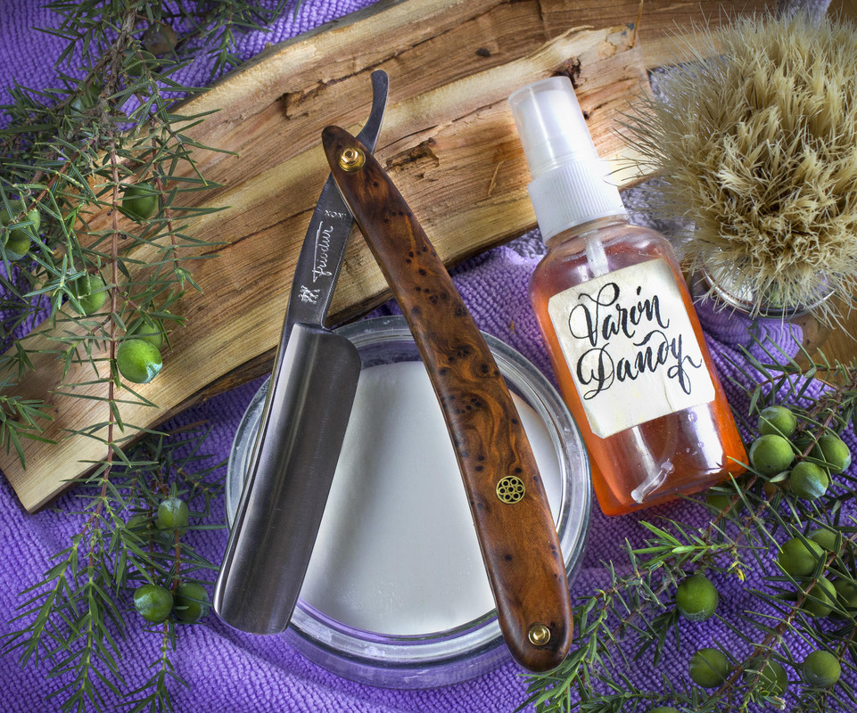 IGP3833 FORO — Postimages