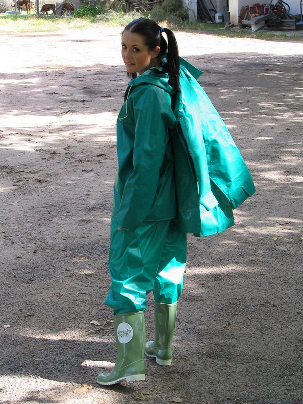 10398 — Postimages