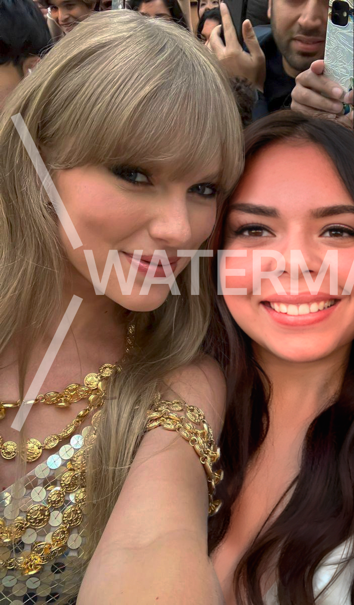 8rrq0ymvec0a1 — Postimages