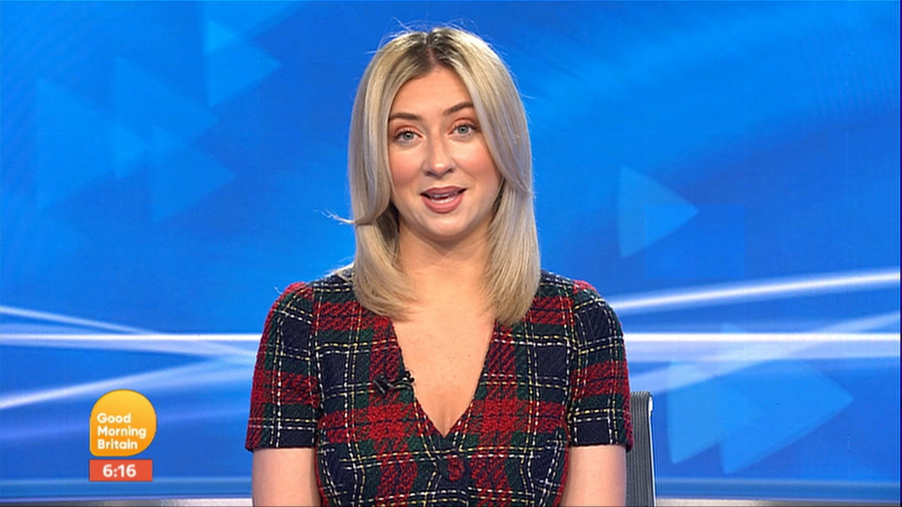 11 23 06 00 00 Good Morning Britain Morning magazine featuring a ts ...