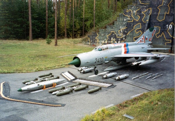 Photos - Mikoyan-Gurevich MiG-21 Fishbed | Page 2 | A Military Photo ...
