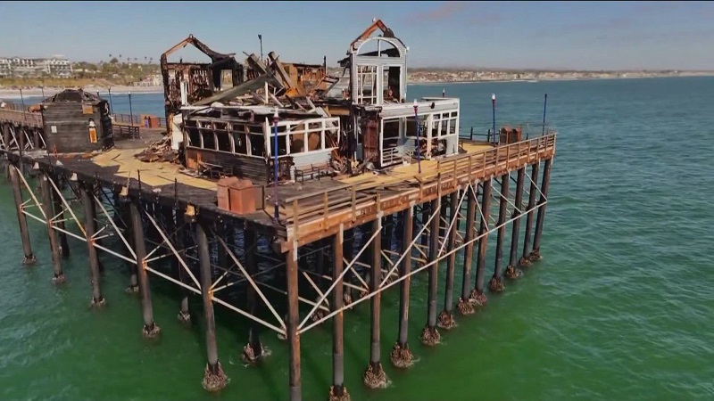 San Diego's Oceanside Pier is on fire (live) - Page 3 - AR15.COM