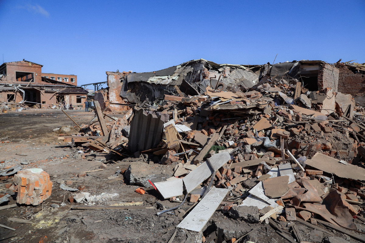 0014 2023 08 10 DMR 0043 — Postimages