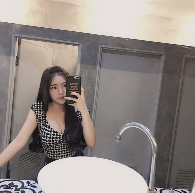 552 FAF71 45 A6 4414 A299 B004 E4598121 — Postimages