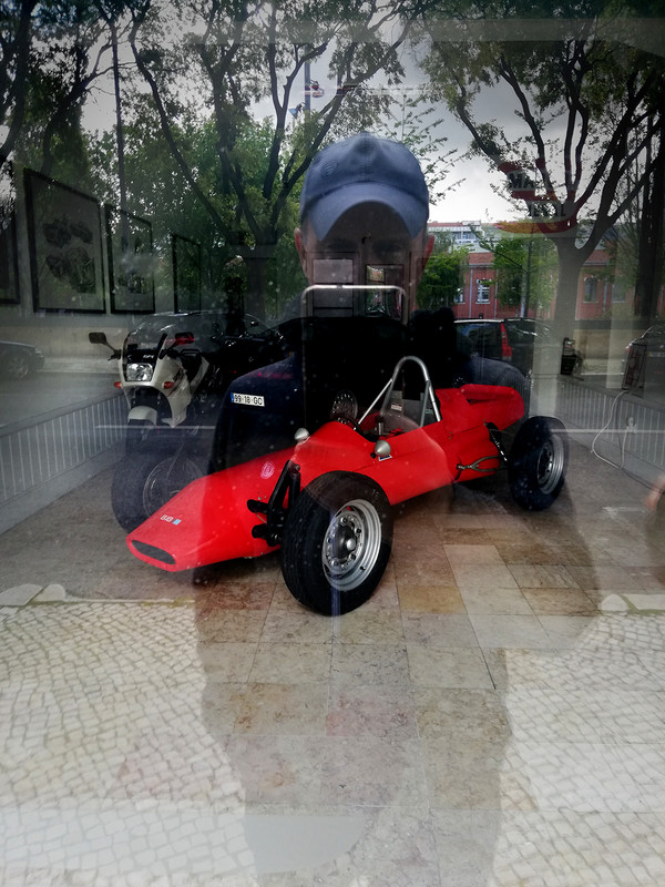 FORMULA V LX2004 — Postimages