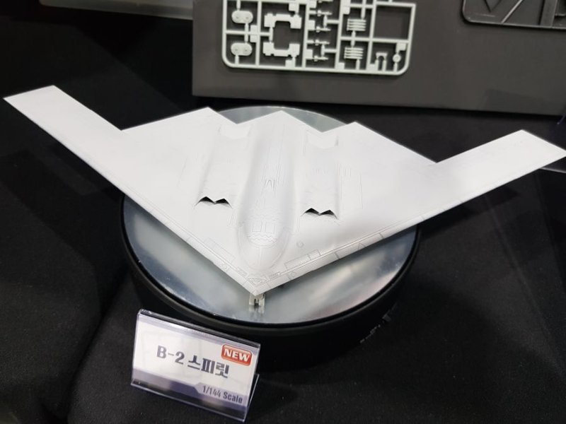 1/144 - Northrop Grumman B-2A Spirit by Academy - released - The ...