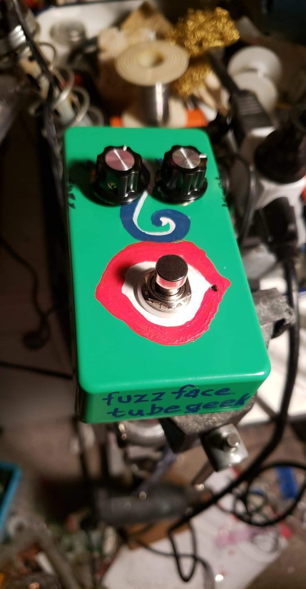 fuzz face paint job — Postimages